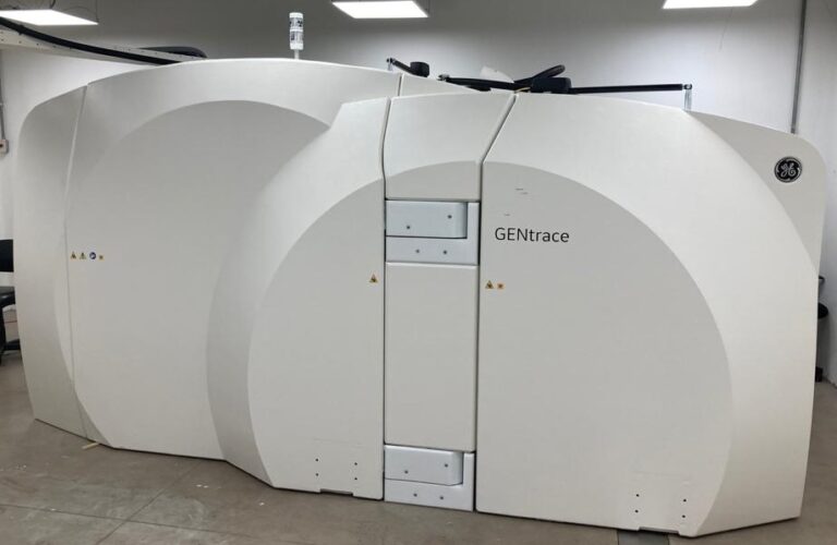 Nuevo equipamiento: Ciclotrón Gentrace y Celda Caliente – CUDIM